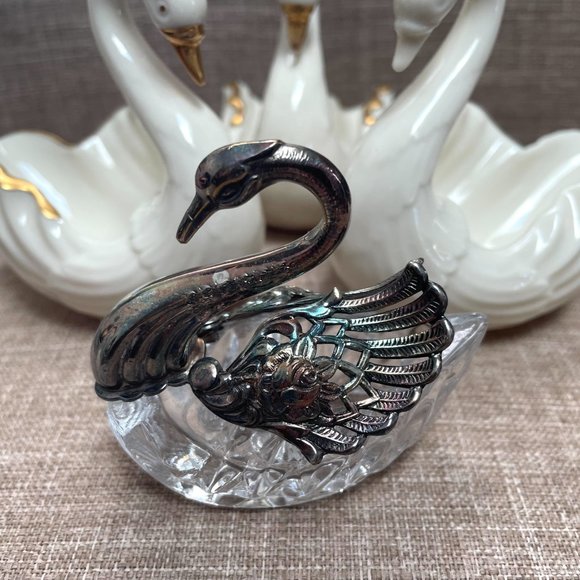 Lenox | Other | New 4 Ps 3 Lenox Swans Crystal Swan W Moving Wings ...